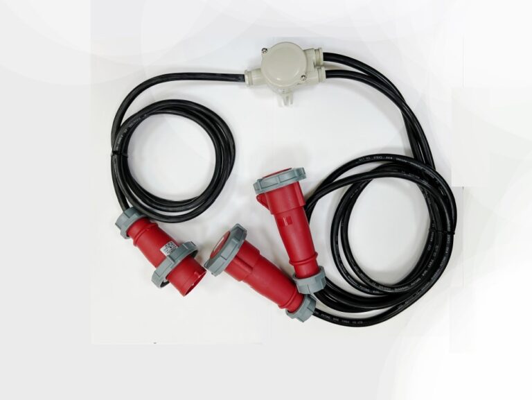 Reefer Y Adaptor 32A 3+E – Dream Marine